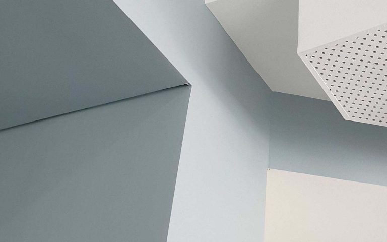 Penggunaan Shadow Line pada Plafond Rumah Tinggal Minimalis